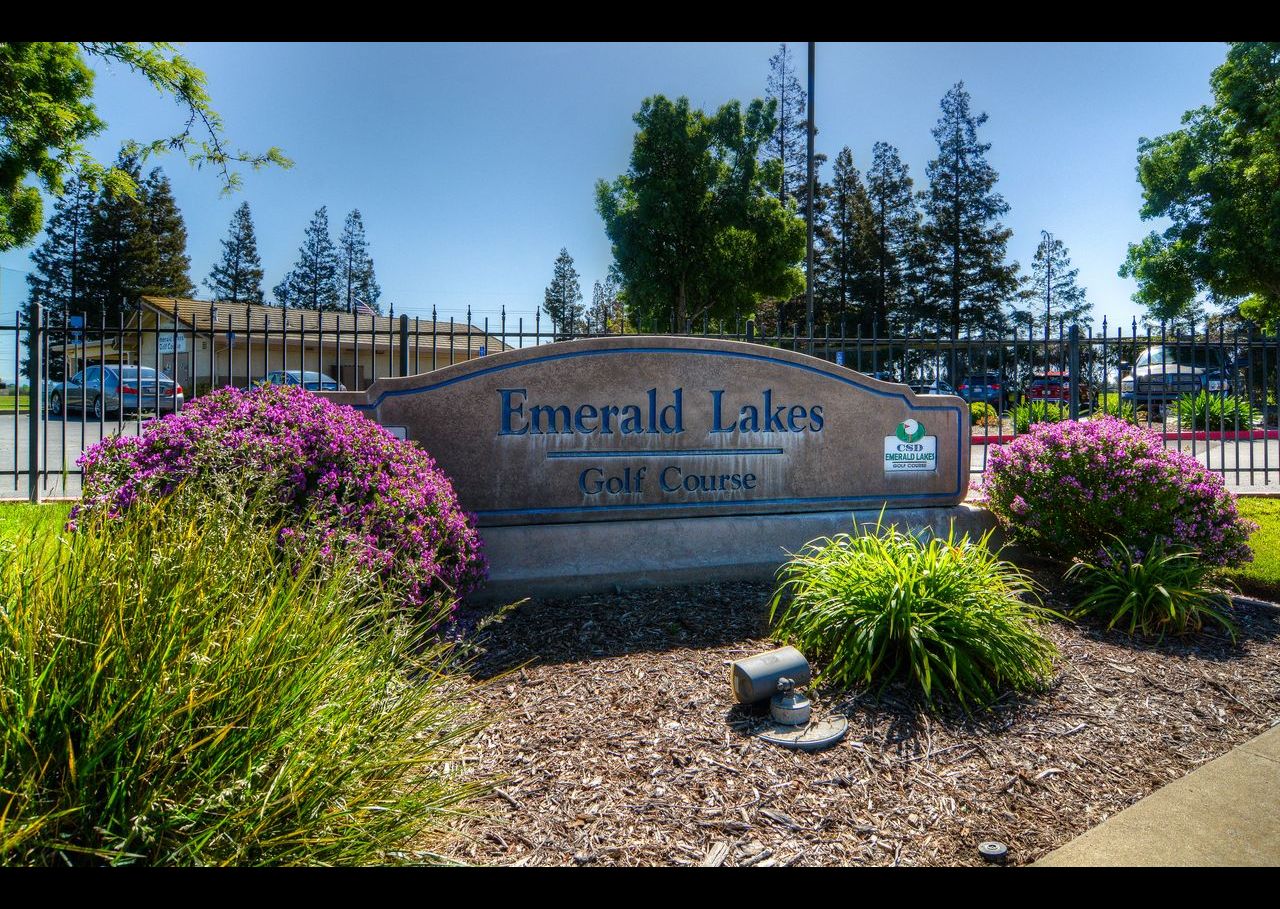 Course Photos - Emerald Lakes Golf Course