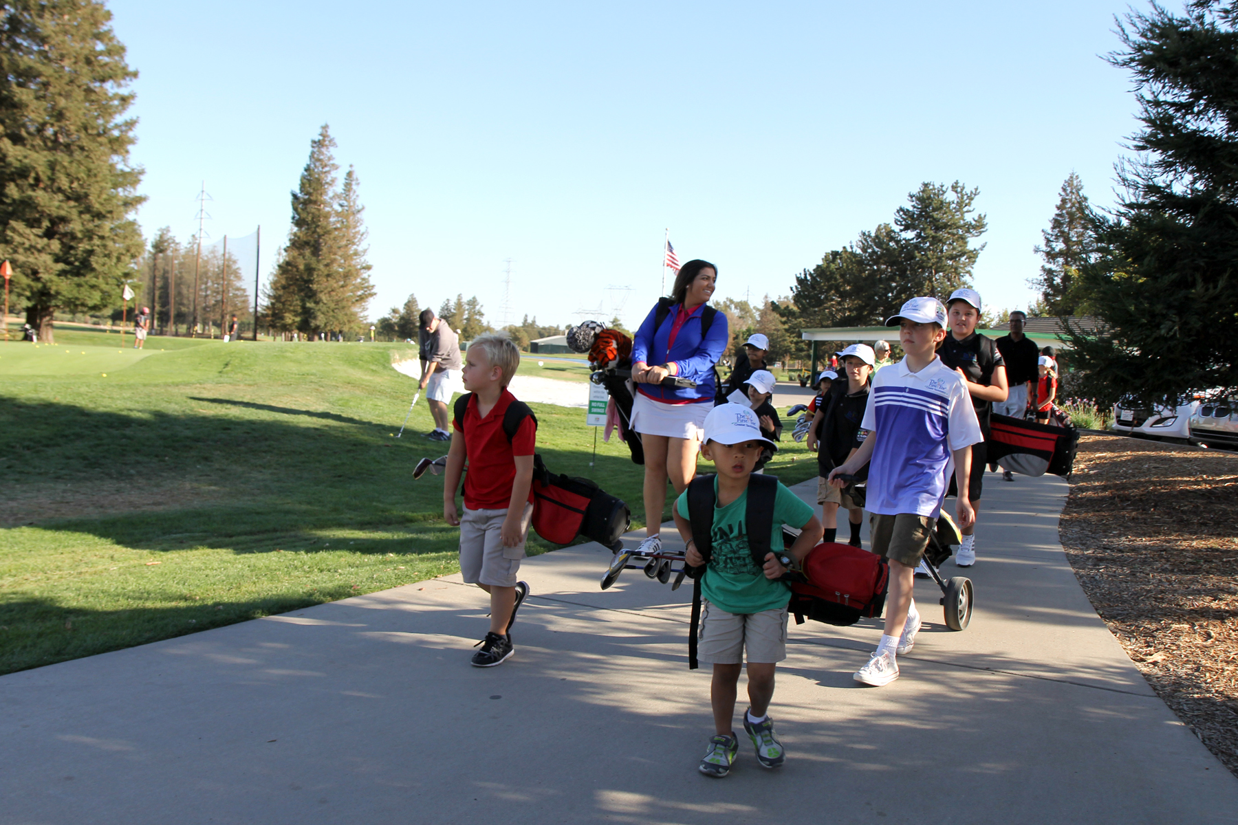 Emerald Lakes Golf Course - Golf